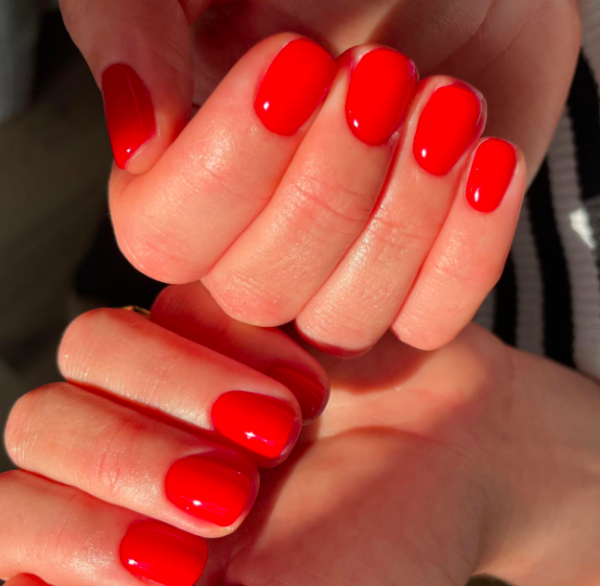 41 Dreamy December Nails You'll Want To Copy Next
