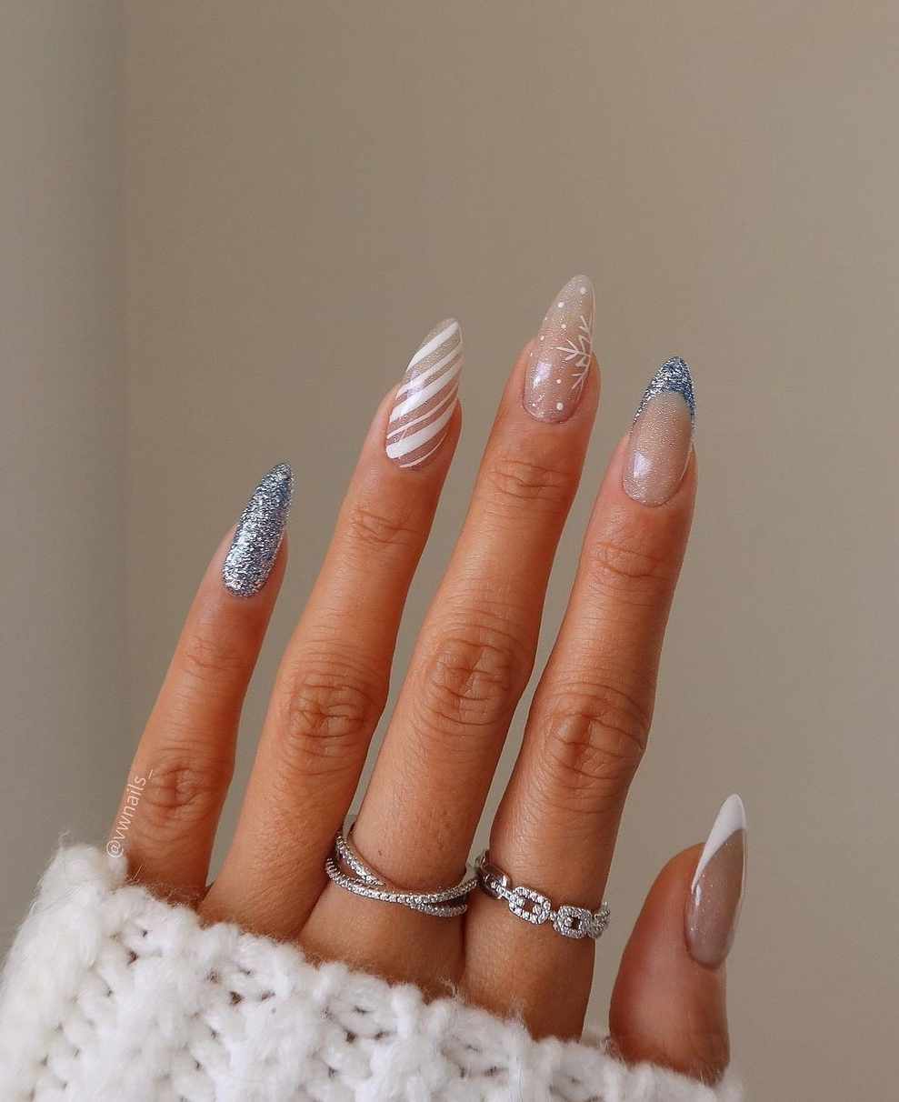 41 Dreamy December Nails You'll Want To Copy Next