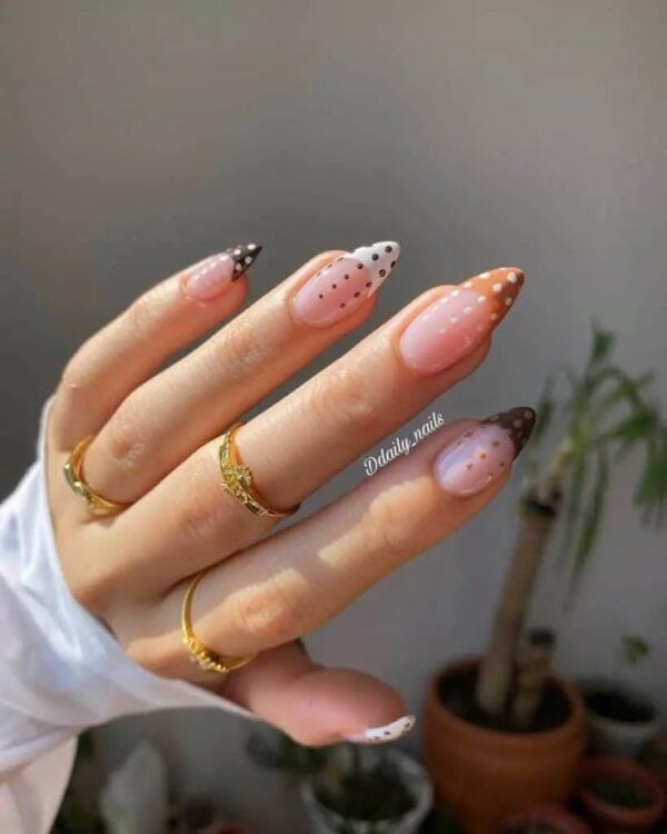 26 Cute and Cozy Fall Nail Design Ideas To Recreate